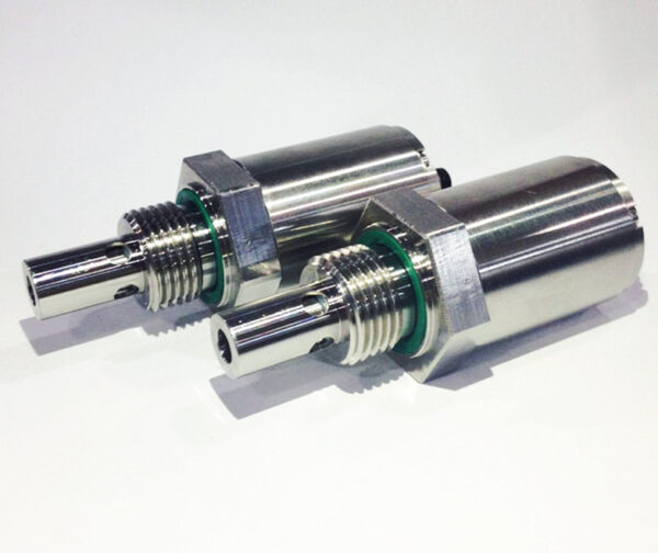 Moisture content in oil, water content sensor, moisture sensor